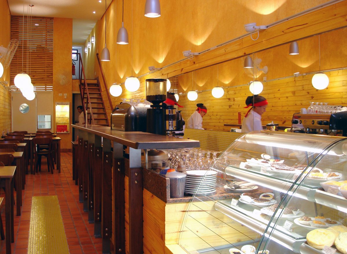 Samantha Coffee Shop | Fernandes / Arquitetos Associados